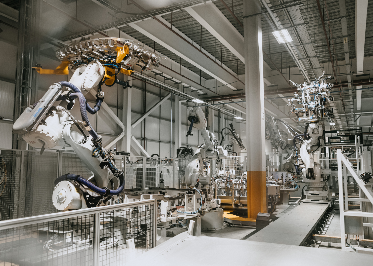 Land Rover Factory Makes Changes With Eye Towards EVs, The Future